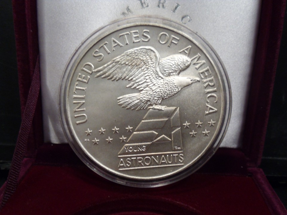 1988 1 troy pound (12oz) America in Space Commemorative (Uncertified in ...