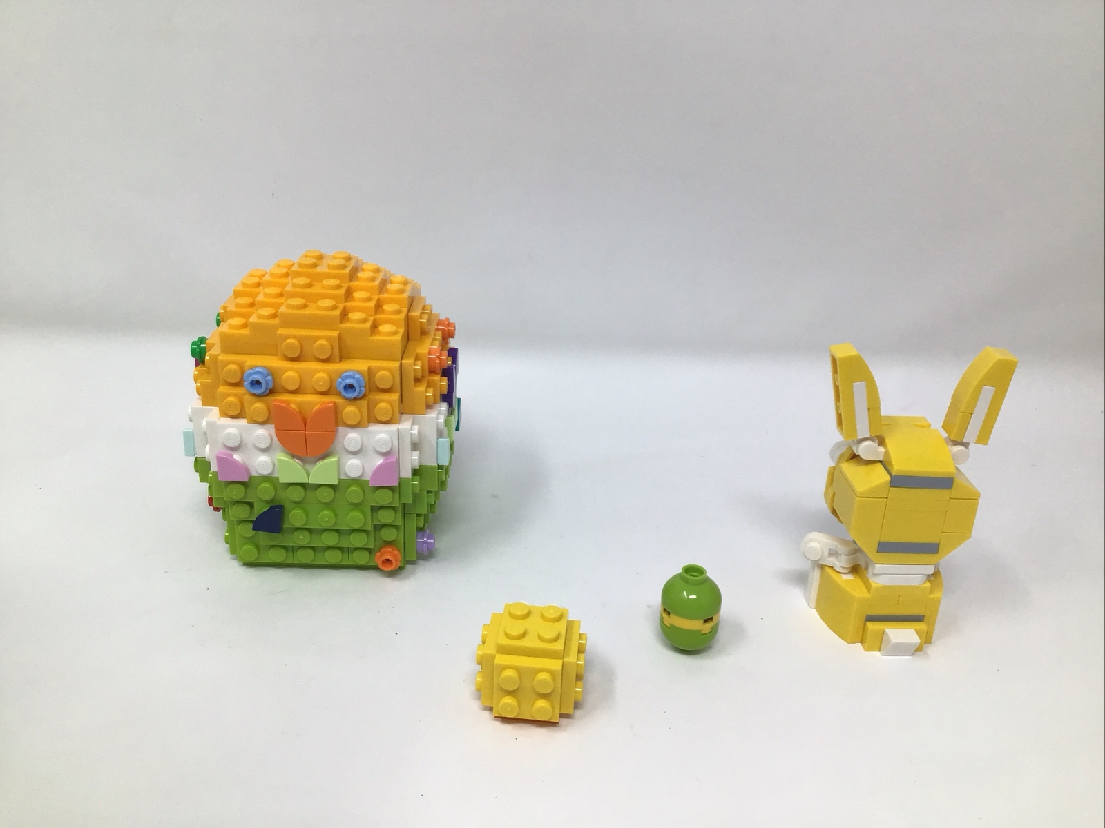 LEGO 40371 Easter Egg & Chick and 30550 Yellow Bunny Rabbit Complete ...