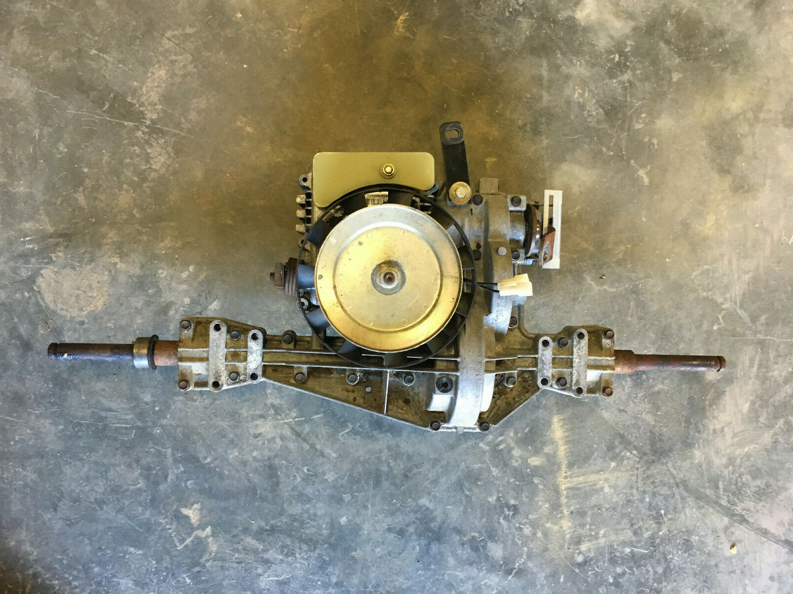 Gravely Hydrostatic Transaxle Transmission Peerless Tecumseh 7058P91 ...