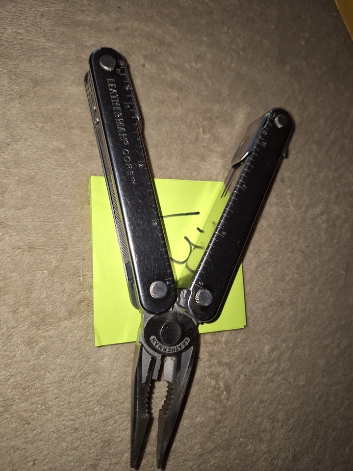 1 Leatherman CORE Multi Tool FISHING Camping EXCELLENT LOT 13 | eBay