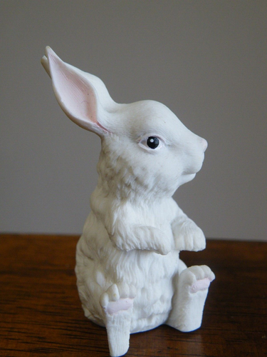 miniature WHITE BUNNY RABBIT Sitting Position 2" Tall EASTER SPRING ...