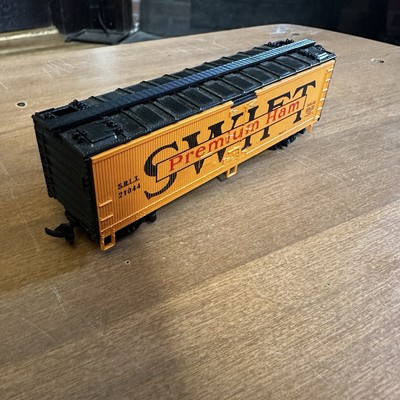 Athearn Blue Box 40 FT Wood Reefer Swift SRLX 21044 HO Scale 5212 | eBay