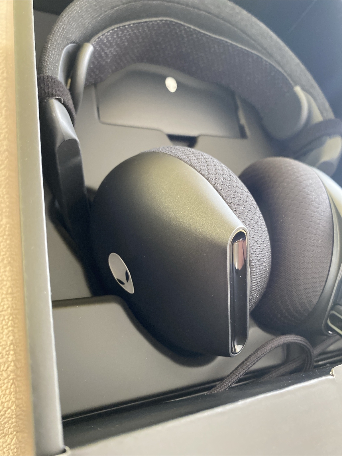 alienware wired Gaming Headset 520H | eBay