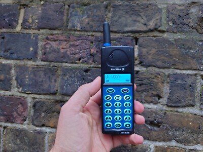 LED Mod FULLY WORKING Ericsson GA628 Mobile Phone brick movie ...