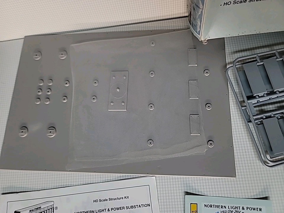 Walthers Cornerstone Northern Light & Power Substation Kit HO Scale 933 ...