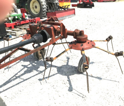 Used WALTON 9 ft. Pull Type Hay Tedder *FREE 1000 MILE DELIVERY FROM KY ...