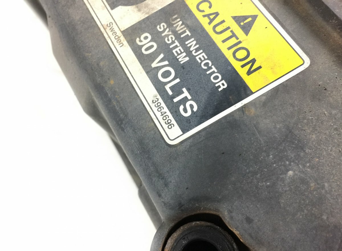 3964696 8193886 3964840 VOLVO Rocker Cover Trucks Lorries Spare Parts ...