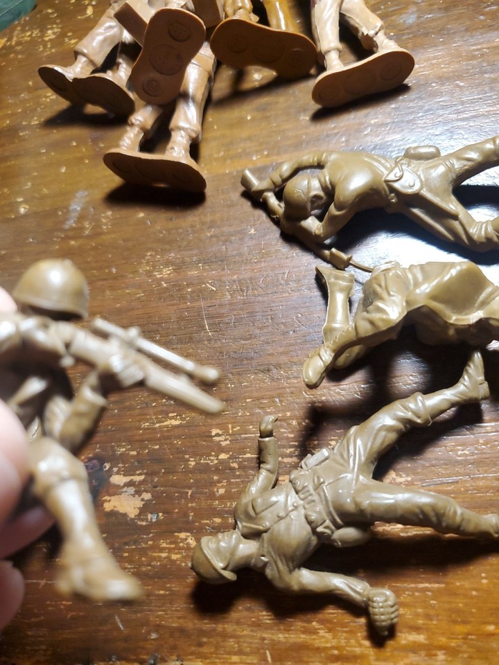 Vintage BERGEN Army Soldiers Made in U.S.A. Lot Of 5 Plus Extras | eBay