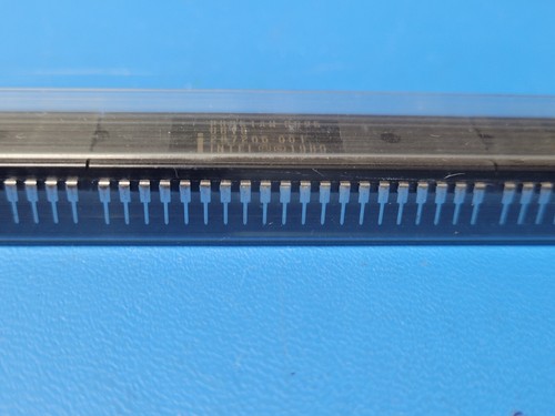 (1 PC) P8051AH/0625 Microcontroller 8-Bit MROM 8051 CPU 12MHz NMOS ...