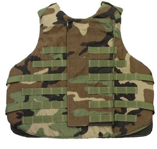 WOODLAND CAMOUFLAGE BODY ARMOR PLATE CARRIER BDU MADE W/KEVLAR INSERTS ...