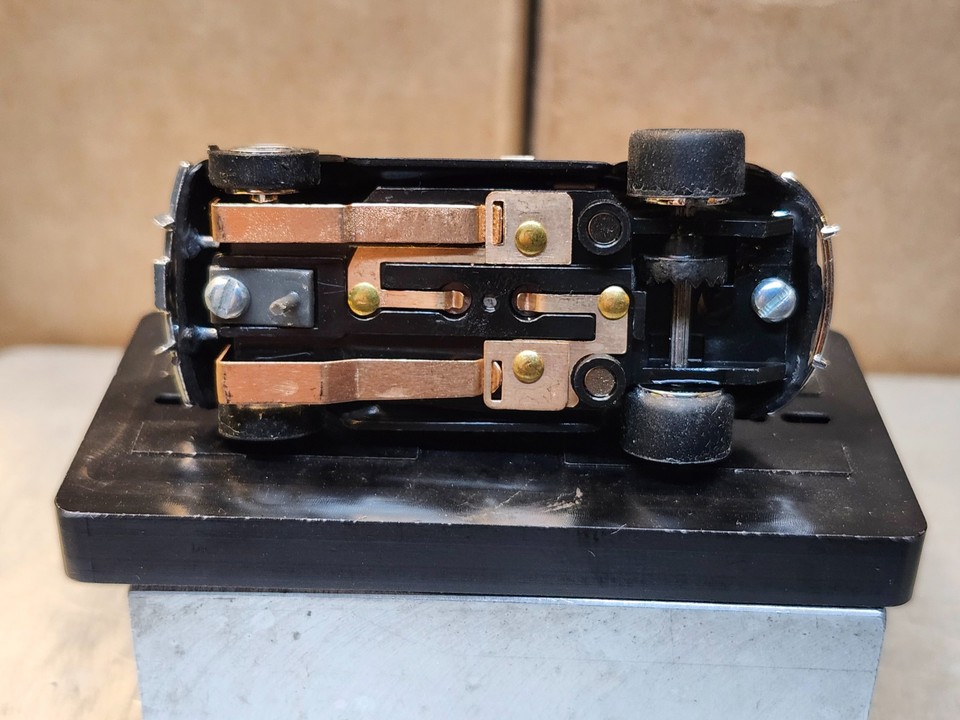 DASH VW BUG WITH T-DASH PHASE II CHASSIS (BOTH NEW) HO SLOT CAR | eBay