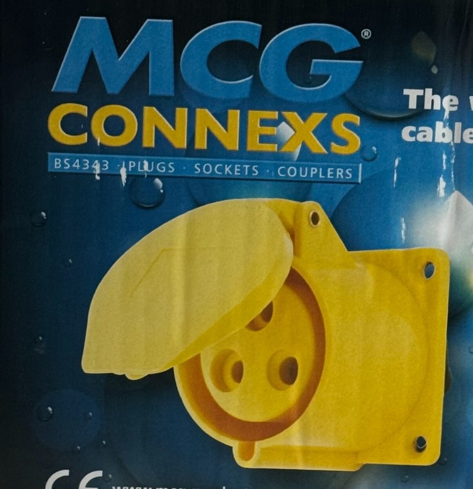 MCG 32A 110V 2P+E Industrial Panel Mount Socket Connector IP44 Yellow ...