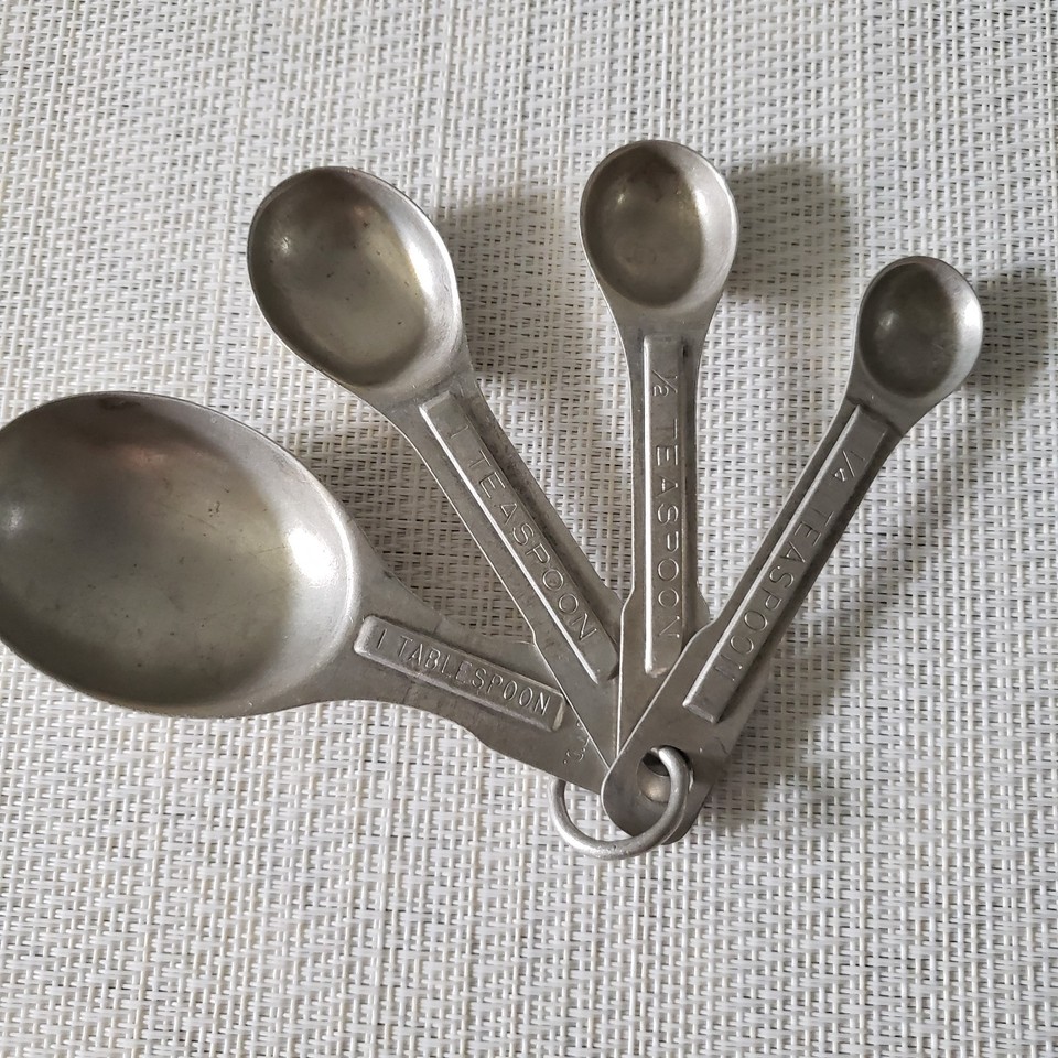 Vintage Aluminum Nesting Measuring Spoons on Ring 1/4 TSP to 1 TBSP ...