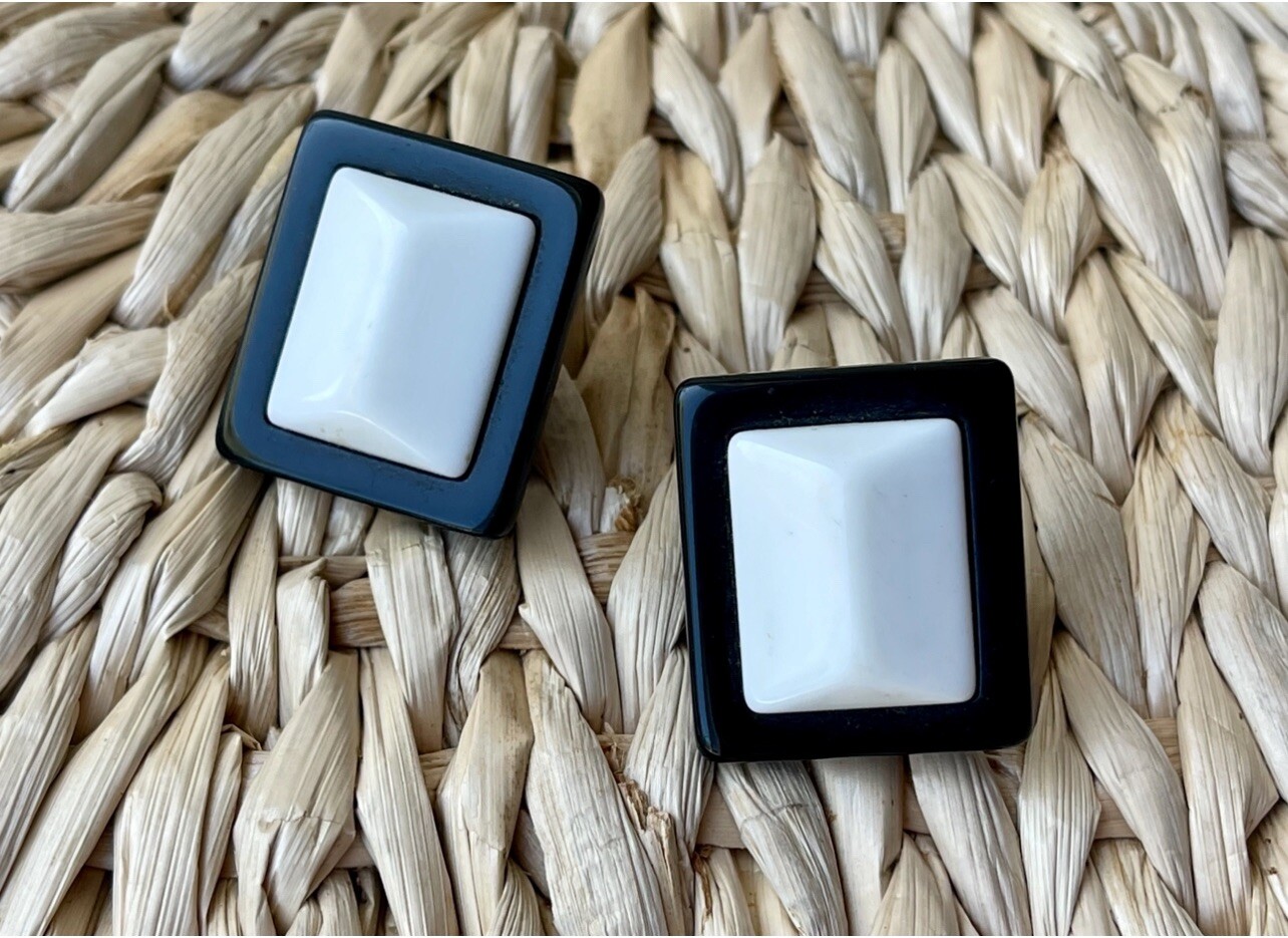 Vintage Bakelite clip on Rectangle black white frame … - Gem