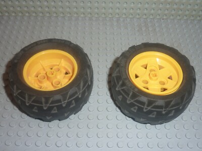 2 x Roue LEGO yellow wheel + Tire 68.8 x 36 H ref 41896c02 / Set 7344 ...