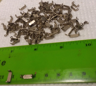 120 PCS 8mm Long x 3mm Wide Swivel or Hinge Piece 1mm Holes 02-01-2025 ...