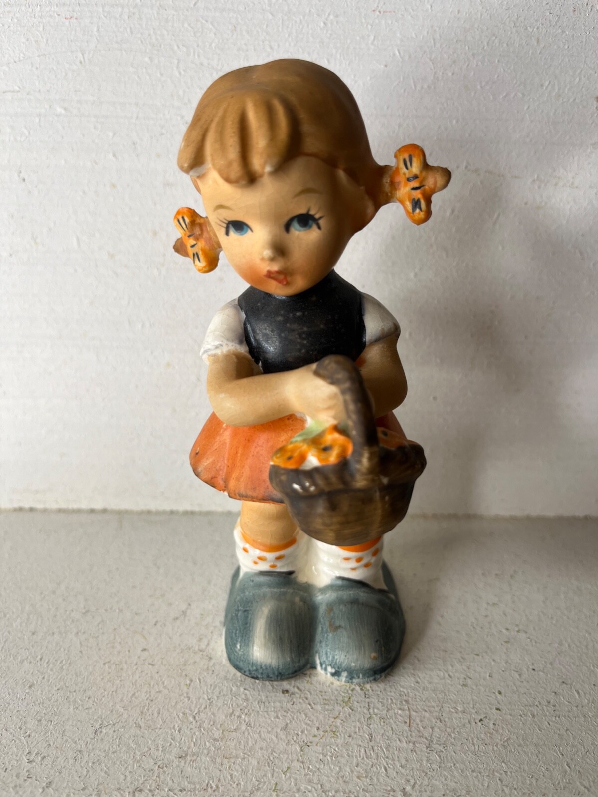 Vintage Hummel Like Figurine 5.25" Girl with Flowers Hand Painted Made ...