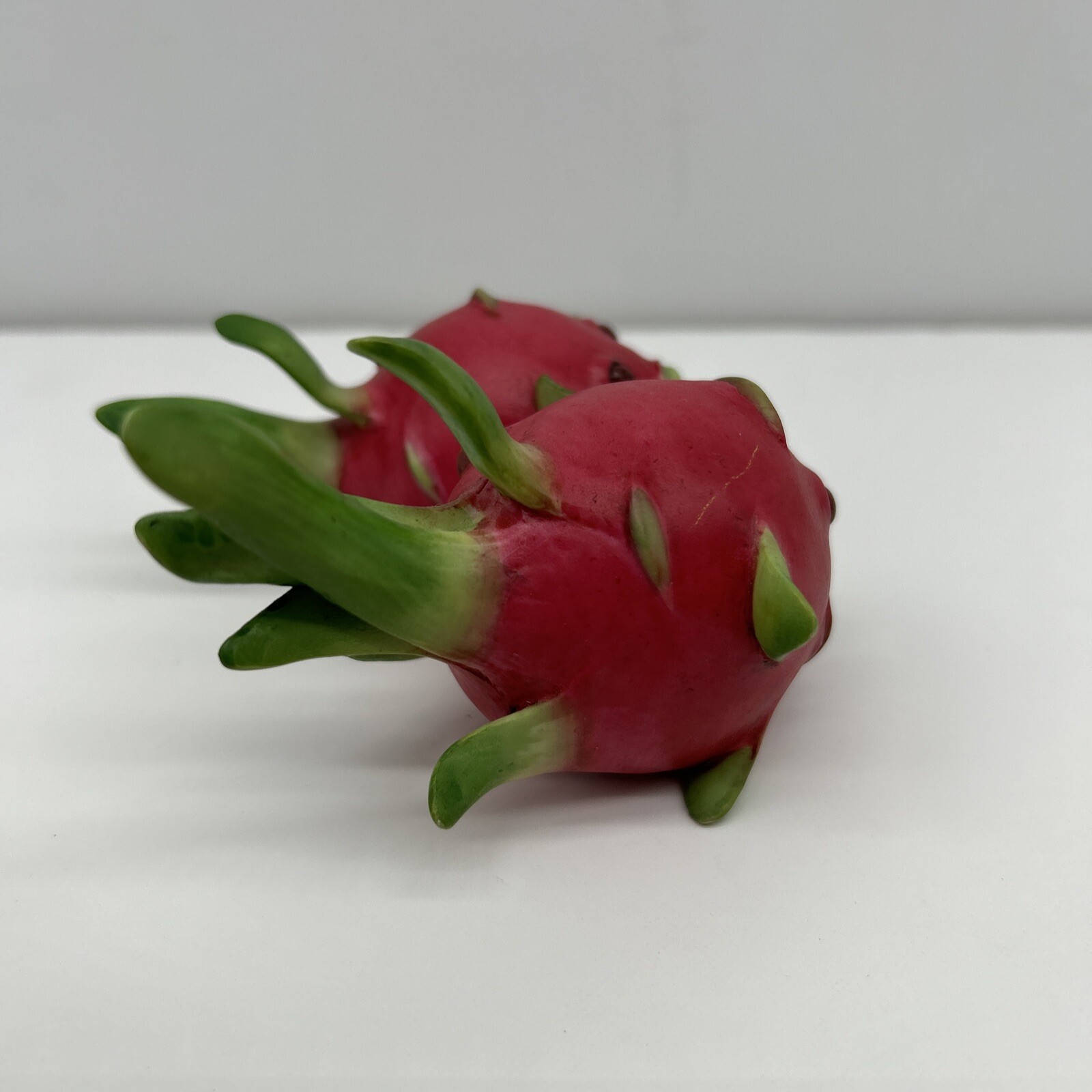Enesco Home Grown Pitaya Dragon Fruit Fish 2006 Anthropomorphic Fruit ...