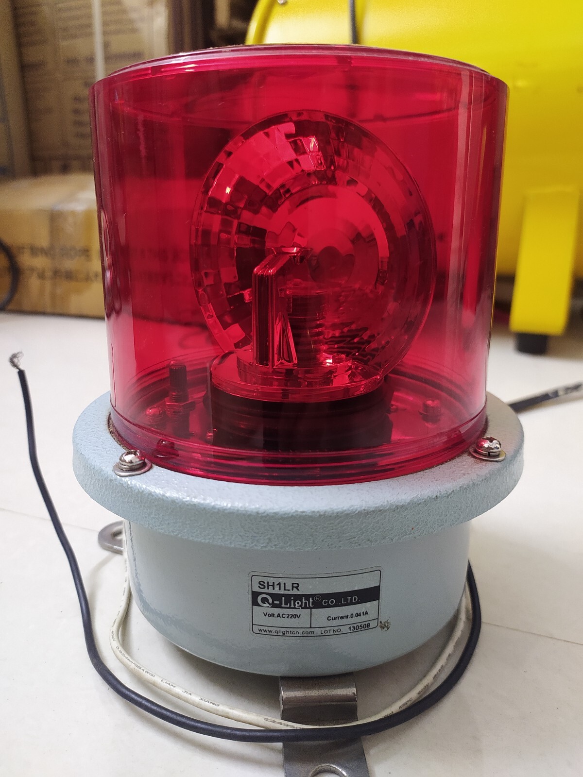 Q-LIGHT SH1LR RED REVOLVING LIGHT | eBay