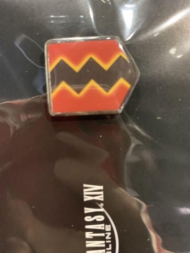 FFXIV Status Effect Pin Badge Paralyze New Unopened Collectible | eBay
