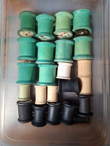 Vintage Lot of 20 Empty Wooden Sewing Thread Spools-Various Colors ...