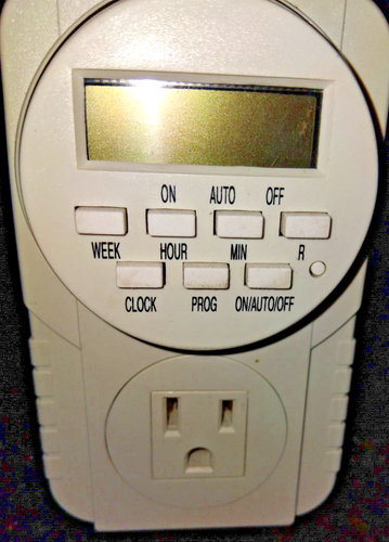 Titan Controls Apollo 7 Digital Outlet Timer w/ daily schedules - Smart Plug | eBay