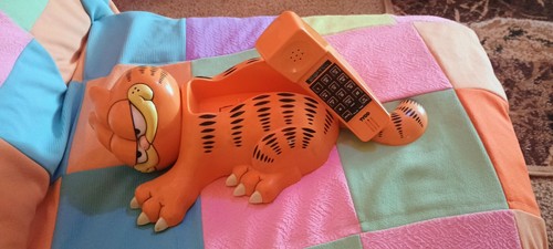 Vintage Tyco Garfield Talking Phone Complete W/ Original Box | eBay