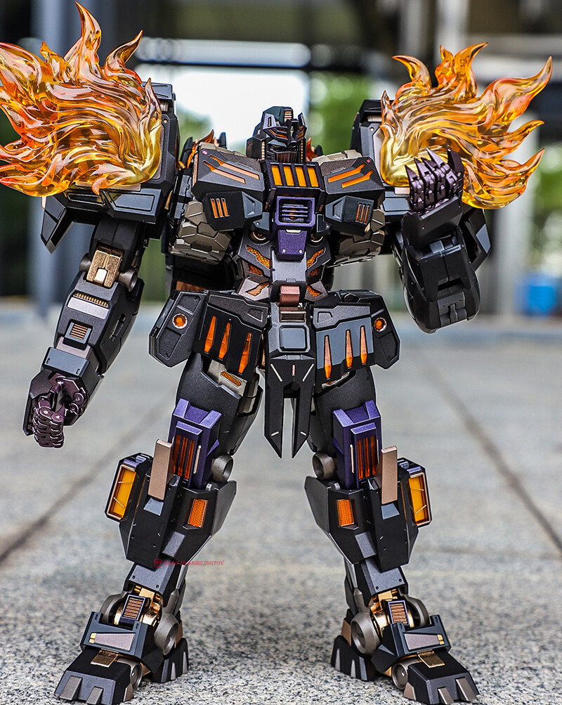 FlameToys Kuro Kara Kuri Transformers The Fallen Figure Special Ver IN ...