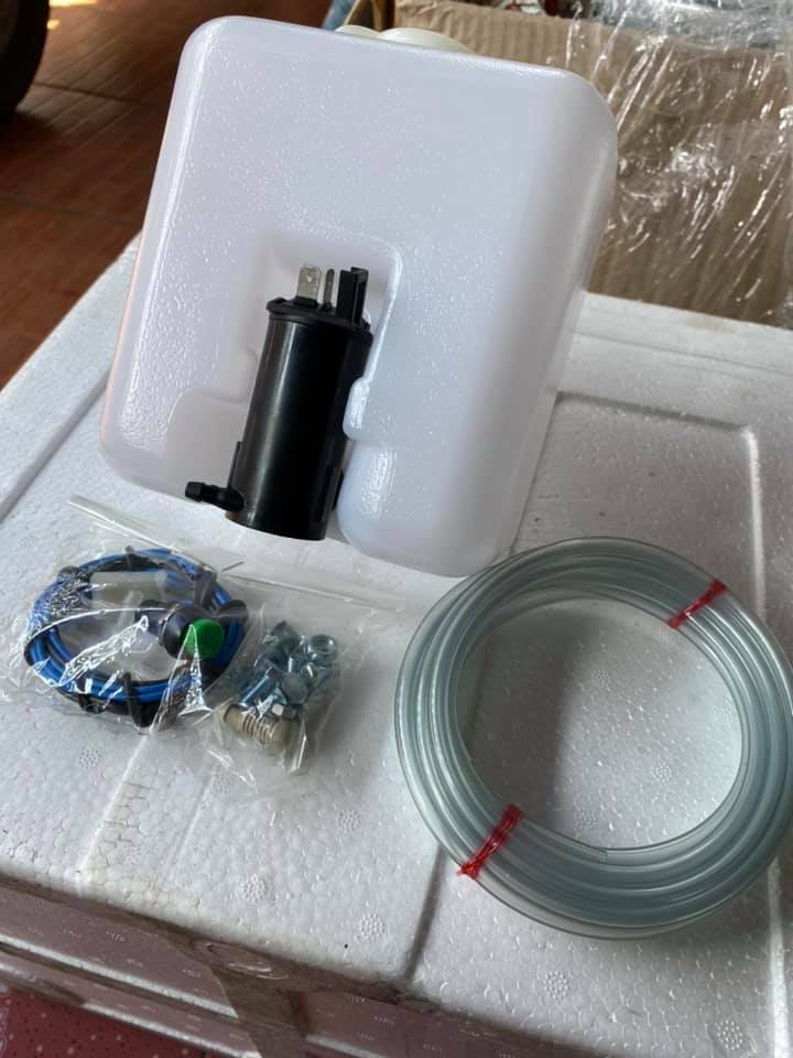 Windshield WASHER TOYOTA CORONA RT40 RT50 RT51 RT55 RT80 RT81 RT100 | eBay