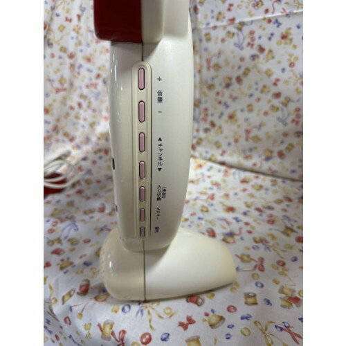 Sanrio Hello Kitty LCD TV 13.3V 2009 Digital terrestrial tuner HDMI ...