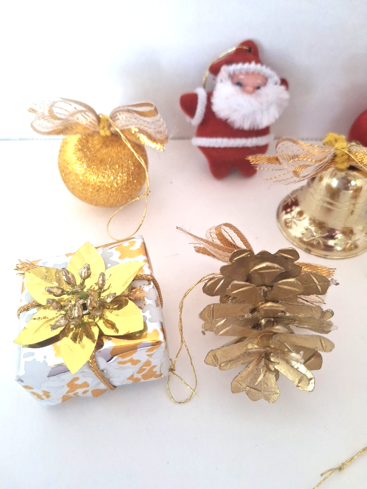 Set of 8 Vintage Mini Christmas Tree Ornaments Small Hanging Holiday ...