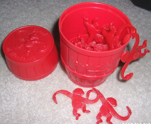 VINTAGE 1989 BARREL OF 14 MONKEYS HASBRO RED ORIG OWNER | eBay