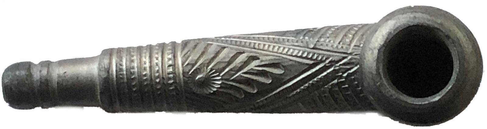 5" Aztec Design Clay Tobacco Pipe With Gold Screen | eBay