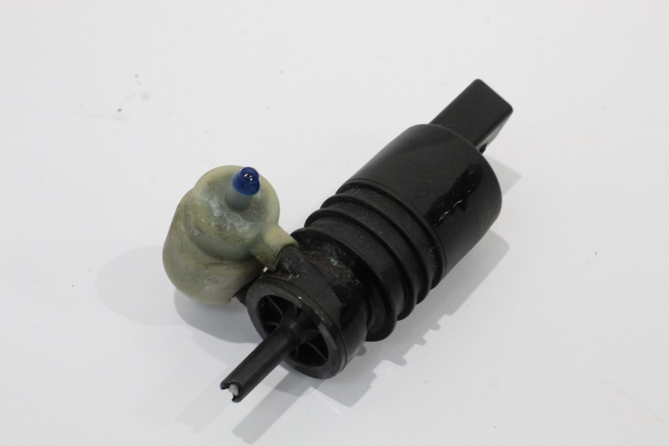 VW Transporter T5 Washer Pump for Windscreen and Rear Screen 1K6955651 ...