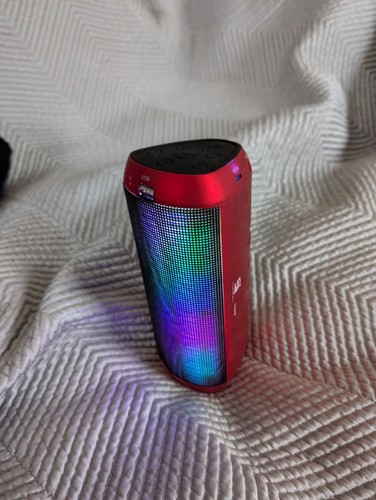 CLEVER BRIGHT WIRELESS BLUETOOTH SPEAKER WITH 7 PATTERN LED LIGHTS | eBay