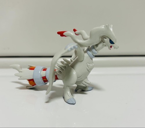 Reshiram Moncolle Figure Overdrive Non-Sale Rare Kid's Collectible Used ...