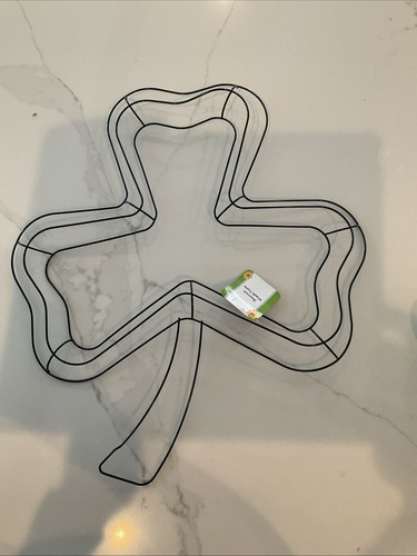 Shamrock Wreath Frame, 18.75”x 16” Wreath Form, Metal, Crafts, Home ...