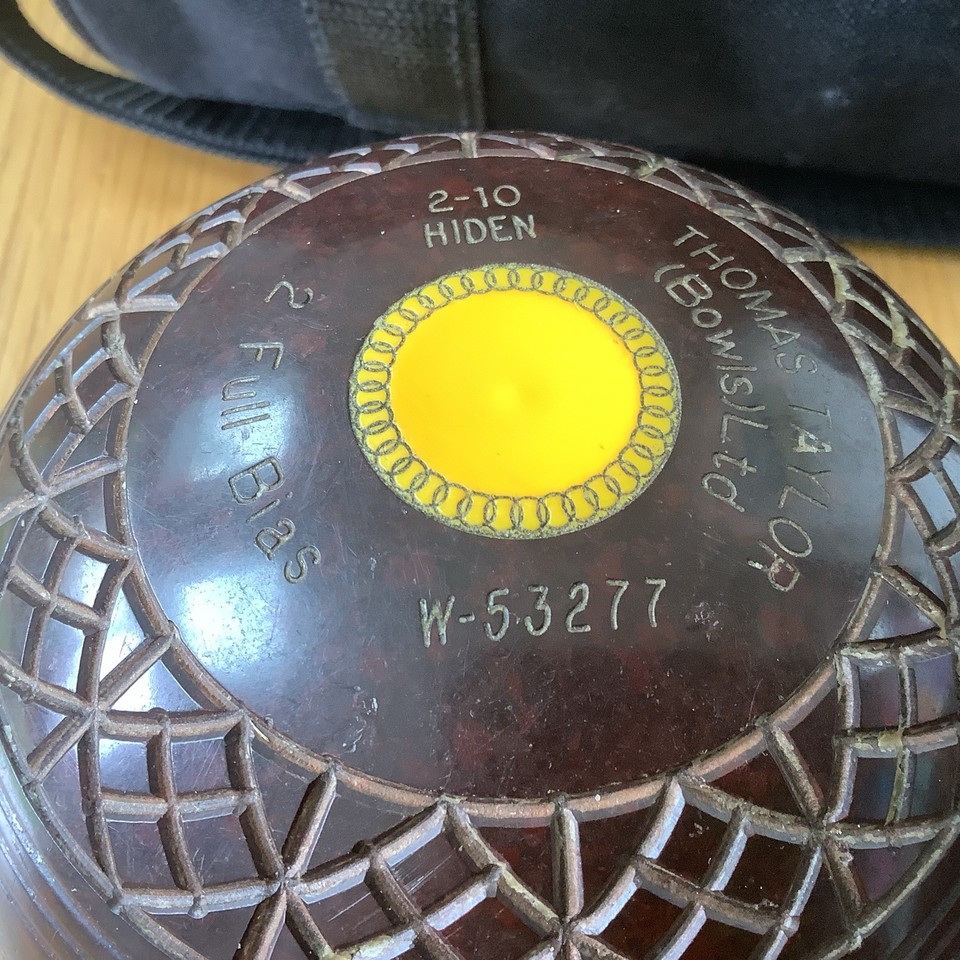 Thomas Taylor Grippa crown green bowls high density in brown 2 full ...