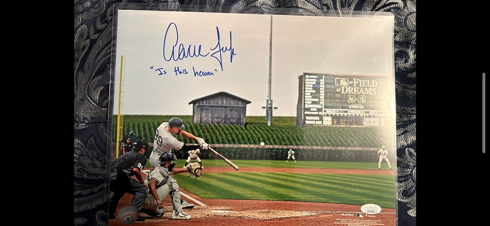 Aaron Judge Autographed Memorabilia | Signed Photo, Jersey ...