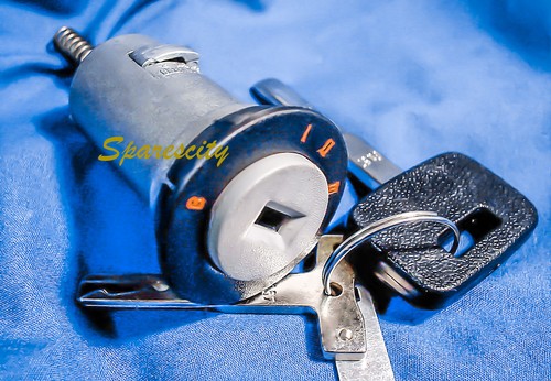 HOLDEN COMMODORE VN VP VR VS IGNITION BARREL LOCK & KEY correct key for ...