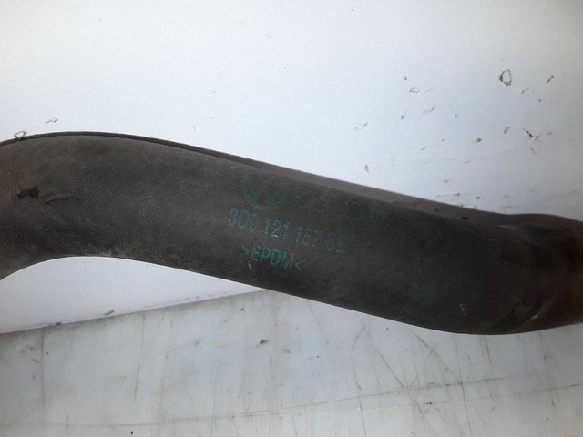 Volkswagen of America 3D0121157BB Hoses and Pipes - Radiator Coolant ...