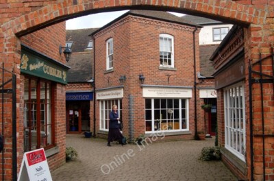 Photo 6x4 Daventry: archway into little shops in Bishop's Court c2010 ...