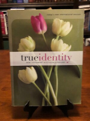 TRUE IDENTITY: The Bible For Women - New Testament with Psalms ...