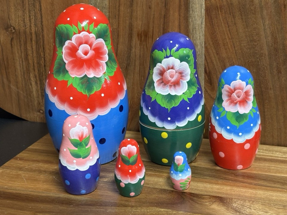 Russian Matryoshka Dolls Set of 7 pcs - Russian Dolls with Chamomile ...