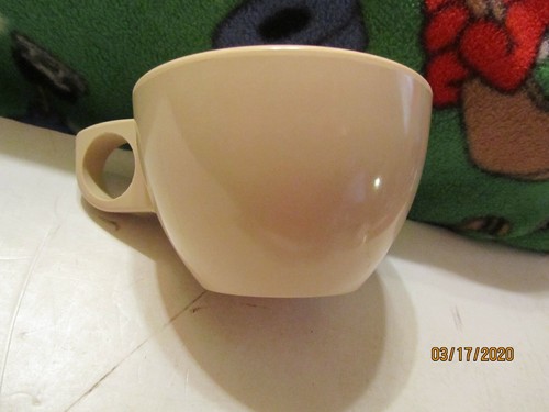 Vintage Tan Arrowhead Silite Model 300 Plastic Coffee Cup Made in ...