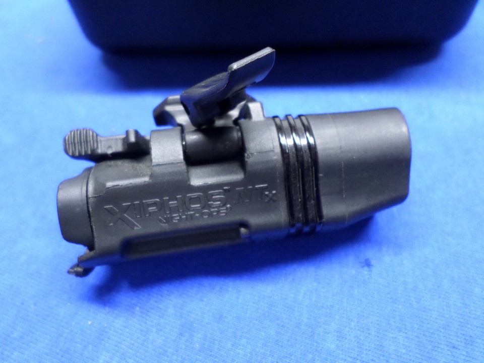 BLACKHAWK Xiphos NTX Night-Ops Weapon Rail Light LH Left Handed in Box ...