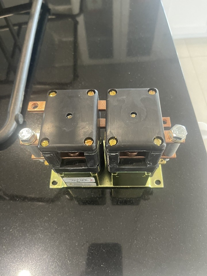 Crown Contactor Contactor cr 104483 EV 100 24V | eBay