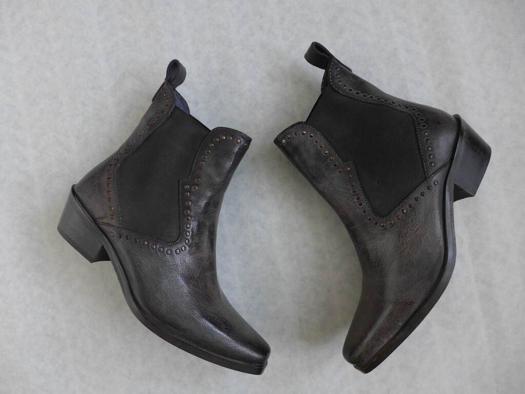New ROAN by BED/STU Leather Cliffhanger Studded Western Chelsea Booties ...