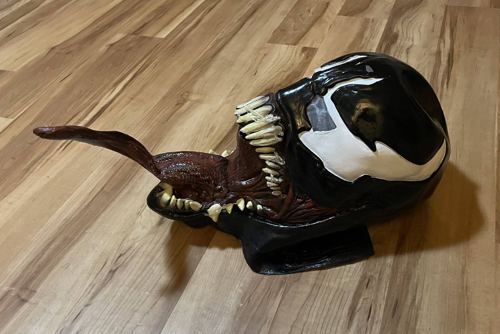 Marvel Universe Venom Latex Costume Mask Adult One Si… - Gem