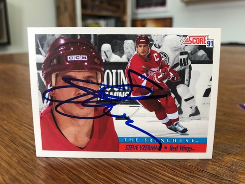 1991-92 SCORE #419 STEVE YZERMAN SIGNED AUTOGRAPHED THE FRANCHISE CARD ...